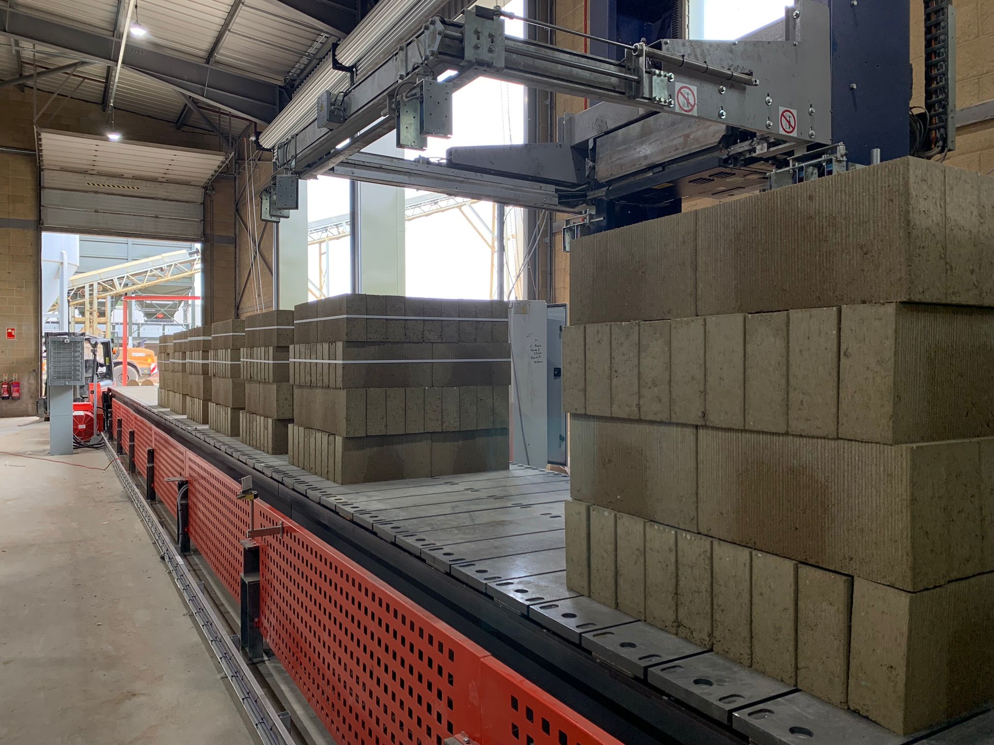 An Introduction To Dense Concrete Blocks Lignacite
